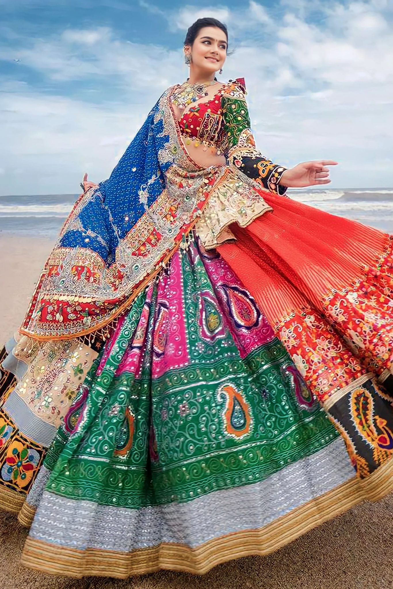 The Vibrancy of Garba Attire – garbalovers.com